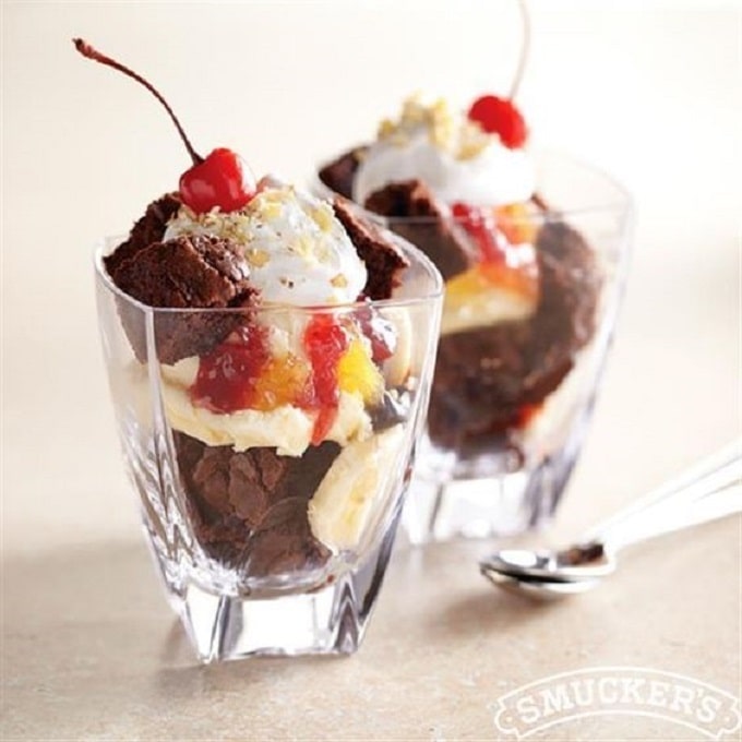 50 Mouthwatering Ice Cream Sundae Recipes