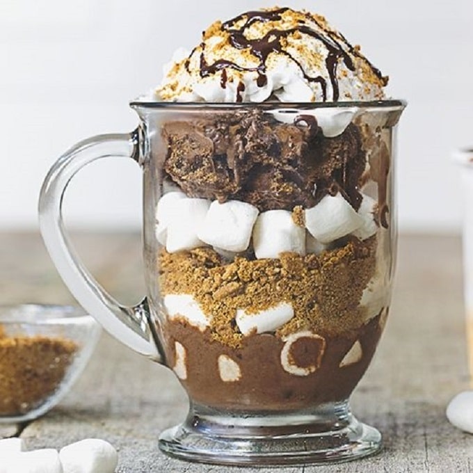 50 Mouthwatering Ice Cream Sundae Recipes