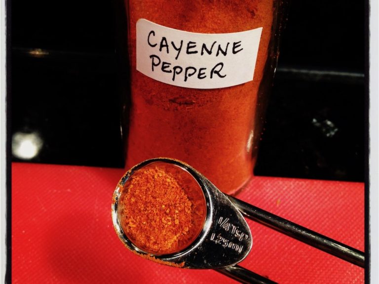 16 Surprising Ways Cayenne Pepper Can Boost Your Health